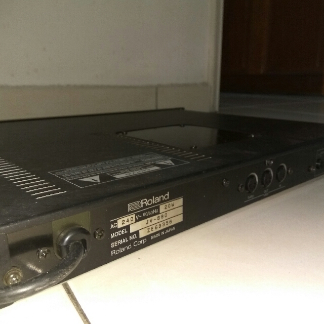Roland JV 880 Module, Hobbies & Toys, Music & Media, Musical ...
