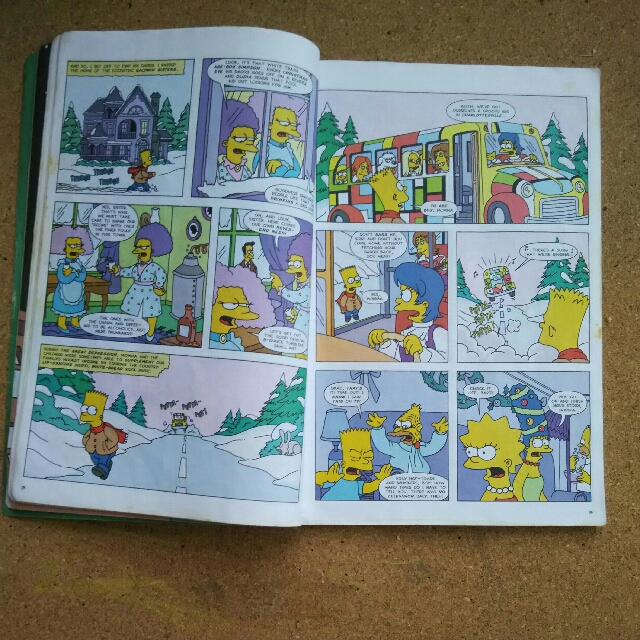The Simpsons Strikes Back Comic Book, Hobbies & Toys, Books & Magazines ...