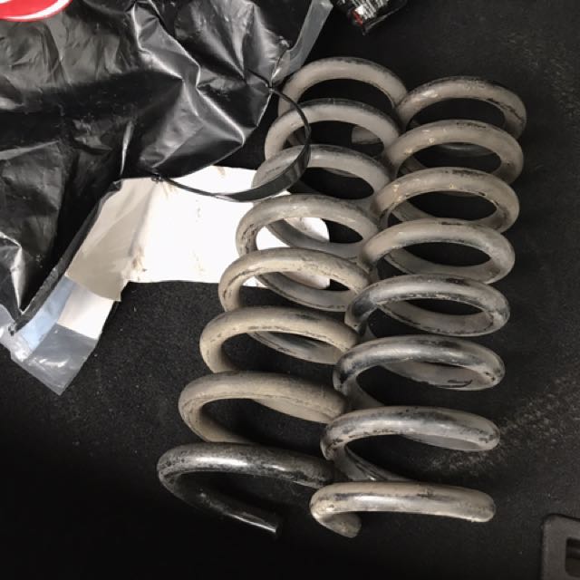 W204 Springs, Car Accessories on Carousell