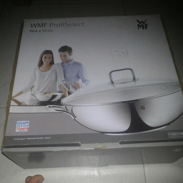 WMF Profiselect Wok 32cm, TV & Home Appliances, Kitchen Appliances ...