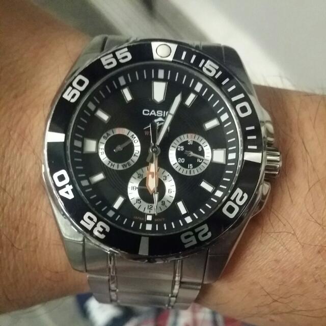 Casio Sports Watch 100WR, Mobile Phones & Gadgets, Wearables & Smart ...