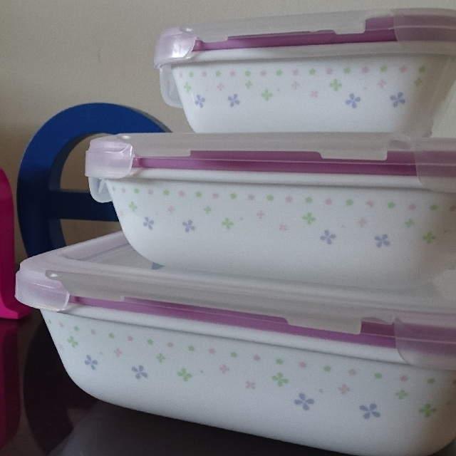 Corelle Snapware (Floral Coronet Design), TV & Home Appliances, Kitchen ...