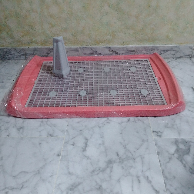 Dogs Pee Training Tray With Stand (Male Dogs), Pet Supplies, Homes ...