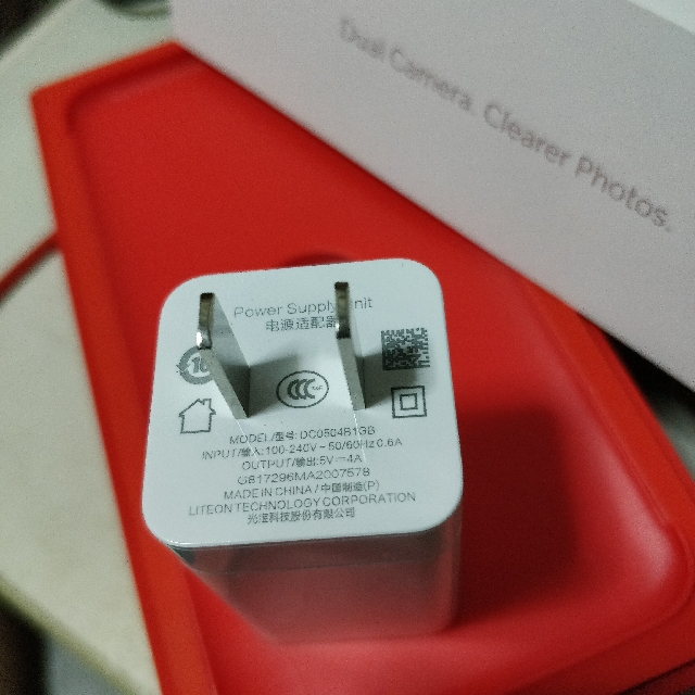 Oneplus Dash Charger head (2 pin plug), Mobile Phones & Gadgets, Mobile ...