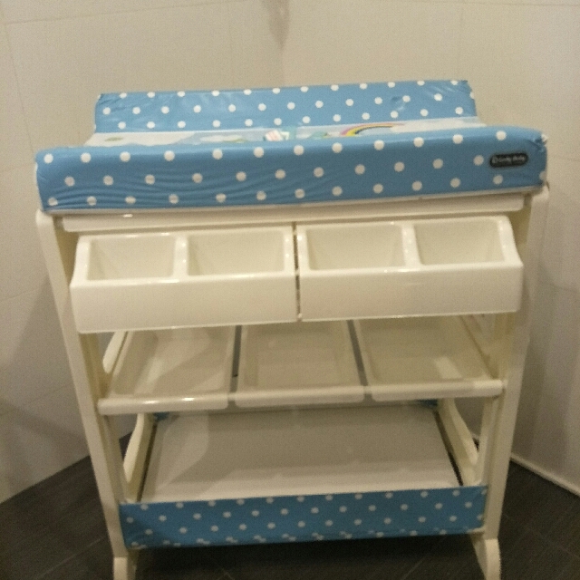 Diaper & Bathing Station, Babies & Kids, Baby Nursery & Kids Furniture ...