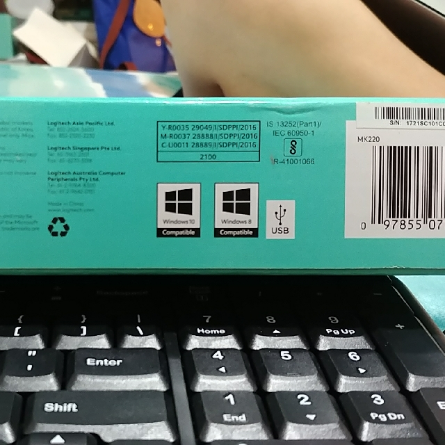 Logitech Mk220 Wireless Keyboard And Mouse Combo Computers And Tech Parts And Accessories Mouse