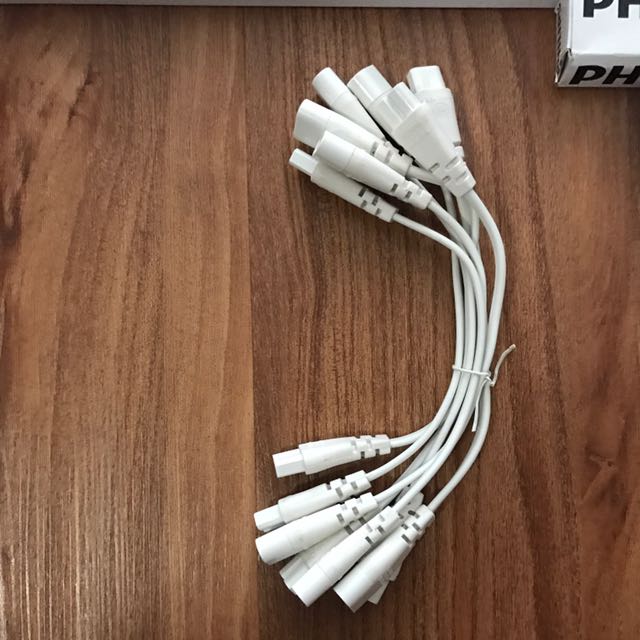 Philips T5 Led 4k Batten/T5 Connectors, Furniture & Home Living, Home ...