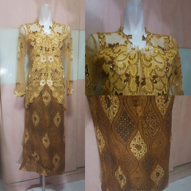 Gold Kebaya Modern, Women's Fashion, Dresses & Sets, Traditional ...