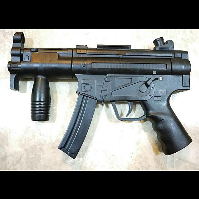 MP5K Toy Gun Electric Sound painted, Hobbies & Toys, Toys & Games on ...
