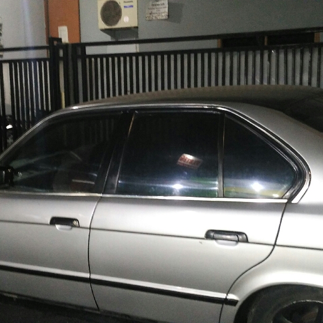 BMW 520i 1990 Full Standar, Mobil & Motor, Mobil untuk Dijual di Carousell