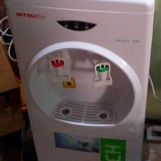 Mitsu tech water dispenser, TV & Home Appliances, Kitchen Appliances ...