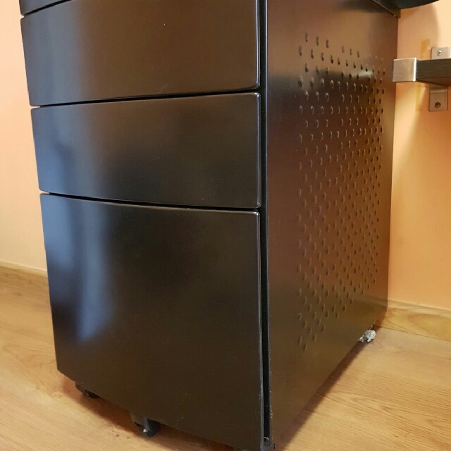 Black Mobile Metal Pedestal / Drawers For Office / Home - Moving Out ...
