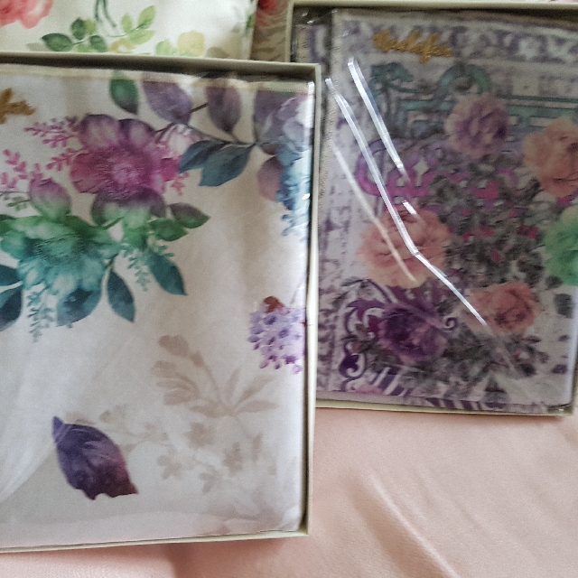 Sejadah Neelofa, Women's Fashion, Muslimah Fashion, Hijabs on Carousell