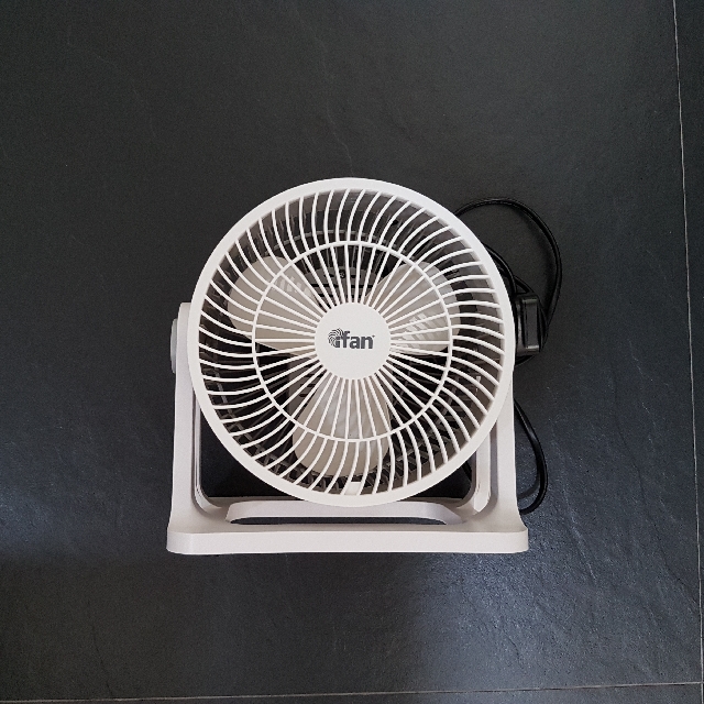 Table Fan iFan (in White), TV & Home Appliances, Air Conditioners ...