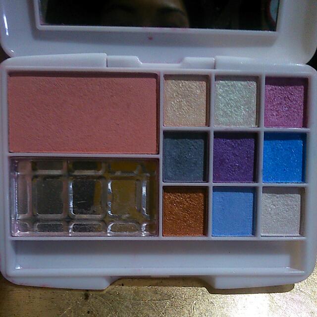 Careline Makeup Set, Beauty & Personal Care, Face, Makeup on Carousell