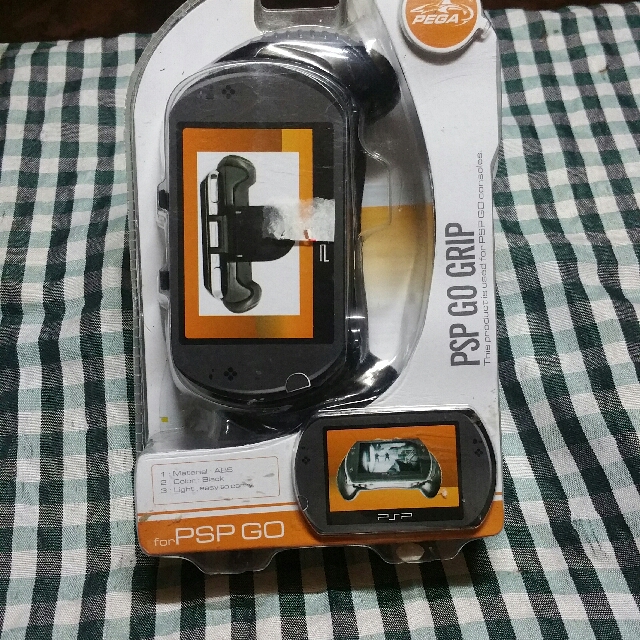 PSP GO GRIP, Video Gaming, Gaming Accessories, Controllers on Carousell