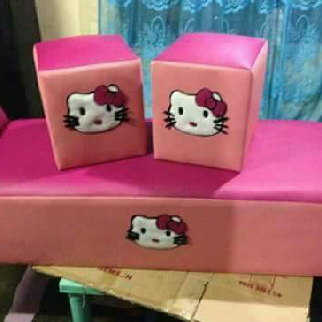 Hello Kitty Cleopatra Set, Babies & Kids, Baby Nursery & Kids Furniture ...