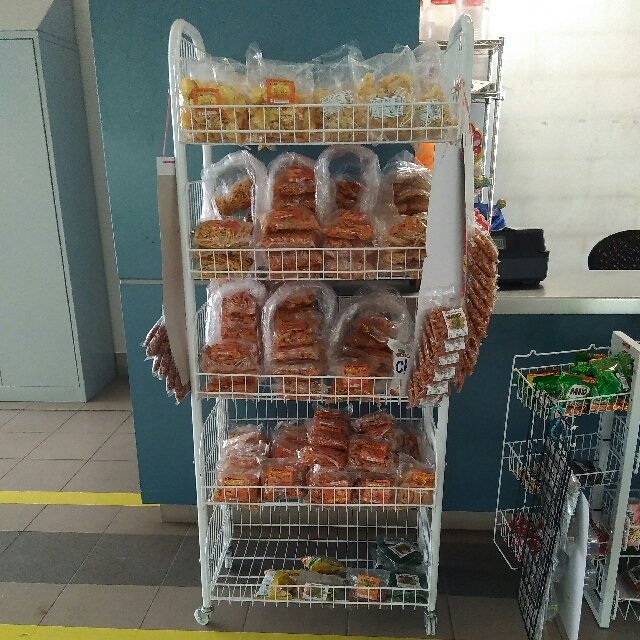 2 Racks And Commercial Fridge, TV & Home Appliances, Kitchen Appliances ...