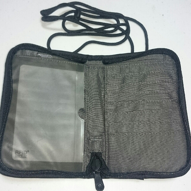 Pacsafe RFIDtec Blocking Passport Holder, Women's Fashion, Bags ...