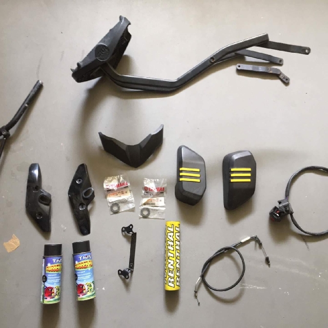 CLEARING FZ16 PARTS, Motorcycles, Motorcycle Accessories on Carousell