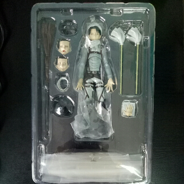 Attack On Titan EX-020 Figma Levi Cleaning Ver, Hobbies & Toys ...
