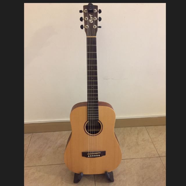Cort acoustic guitar, Hobbies & Toys, Music & Media, Musical ...