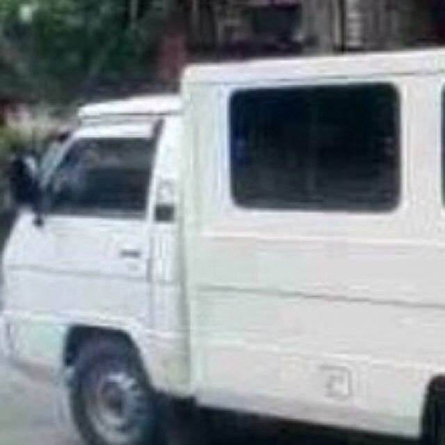 Lipat Bahay Van Rental, Looking For on Carousell