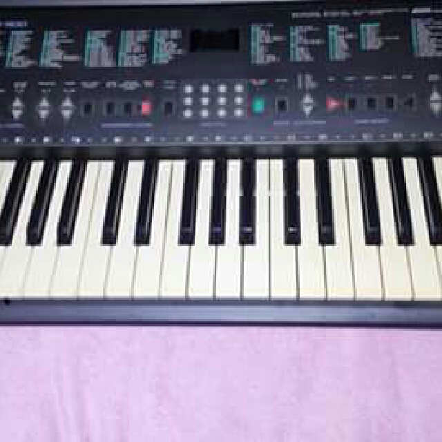 Yamaha PSR 300 Electronic Keyboard, Hobbies & Toys, Music & Media ...