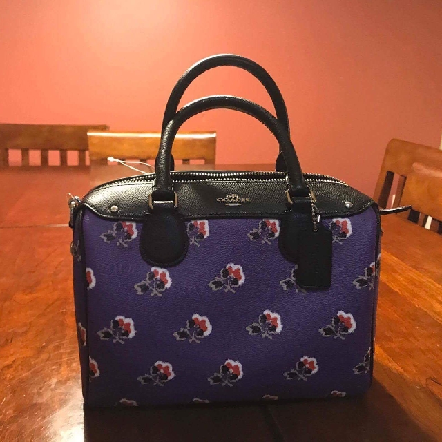 Coach Bag, Women's Fashion, Bags & Wallets, Purses & Pouches on Carousell