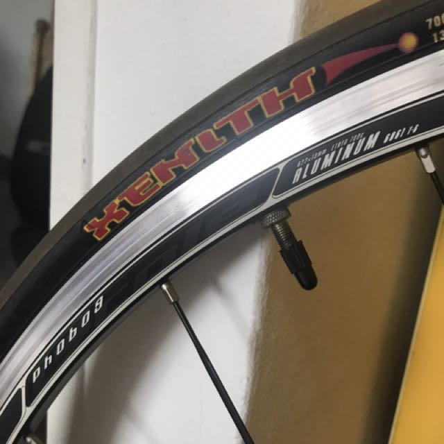Cole roadbike wheelset, Sports Equipment, Bicycles & Parts, Bicycles on ...