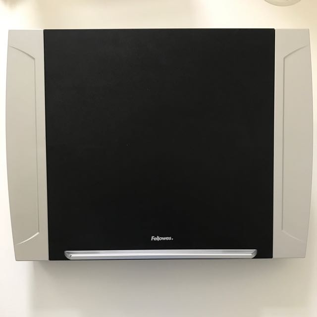 Fellowes Adjustable Laptop Riser, Computers & Tech, Laptops & Notebooks ...