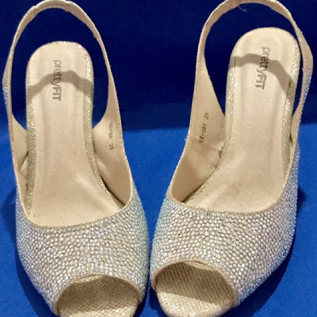 PrettyFit Sparkling Gem Shoes, Women's Fashion, Footwear, Flats on ...