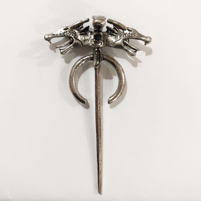 Daenerys Targaryen's Pin (GoT), Women's Fashion, Jewelry & Organisers ...