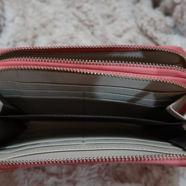 Michaela Pink wallet, Women's Fashion, Bags & Wallets, Wallets & Card ...