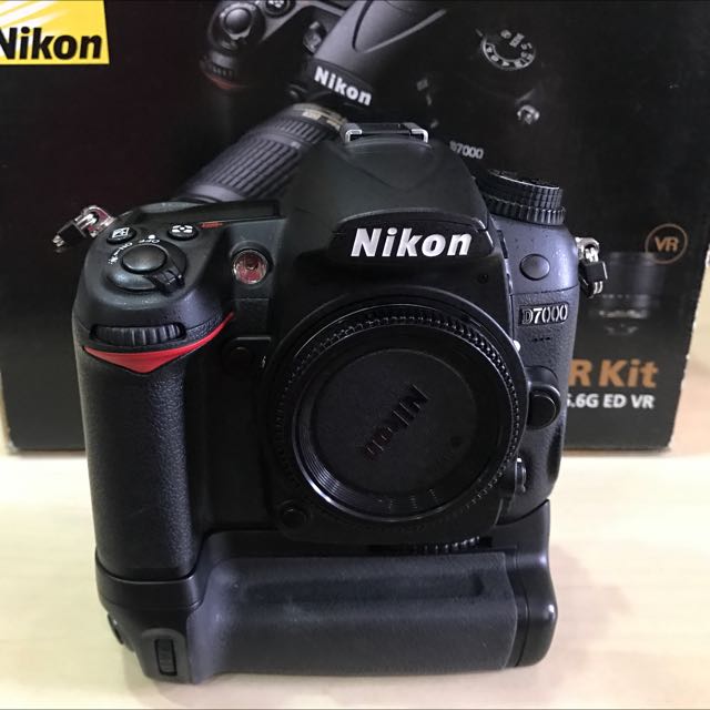 Nikon D7000 + Original Grip, Photography, Cameras on Carousell