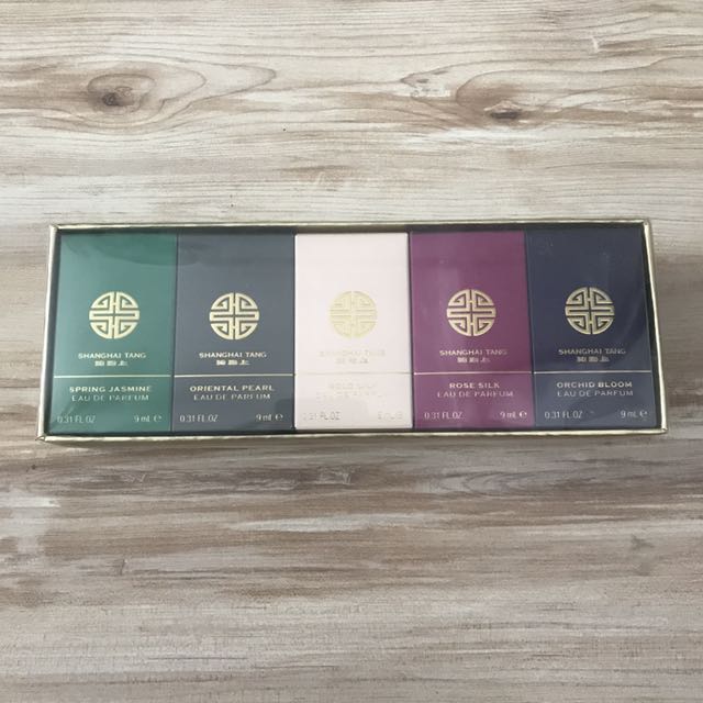 Shanghai Tang Woman Mini Perfume Travel Set, Men's Fashion, Bags, Belt ...