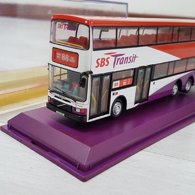 SBS Transit Die-Cast Double Decker Bus Model (2001 Issue), Hobbies ...