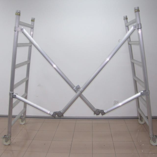 Aluminum Scaffold Mini Snap, Everything Else on Carousell