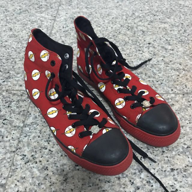 Brand New Red Flash Shoes, Women's Fashion, Footwear, Sneakers on Carousell