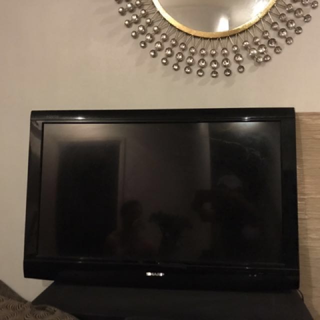 SHARP LED 32 Inch Flat Screen Tv, TV & Home Appliances, TV ...