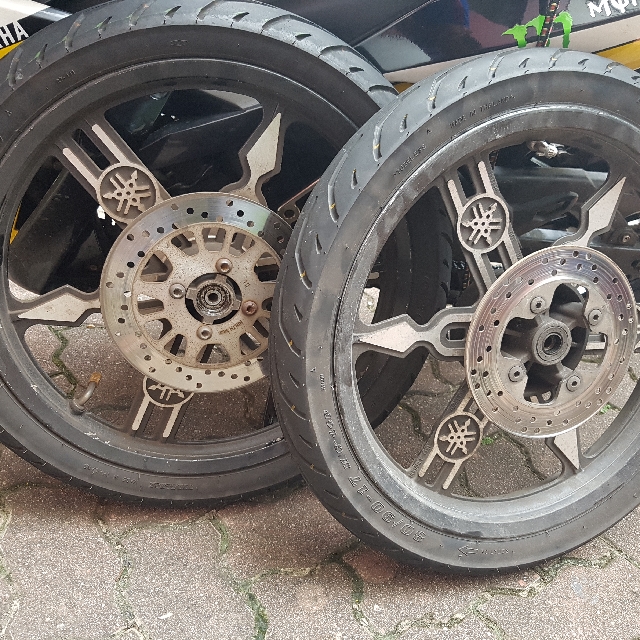 YAMAHA RIM, Motorcycles, Motorcycle Accessories on Carousell