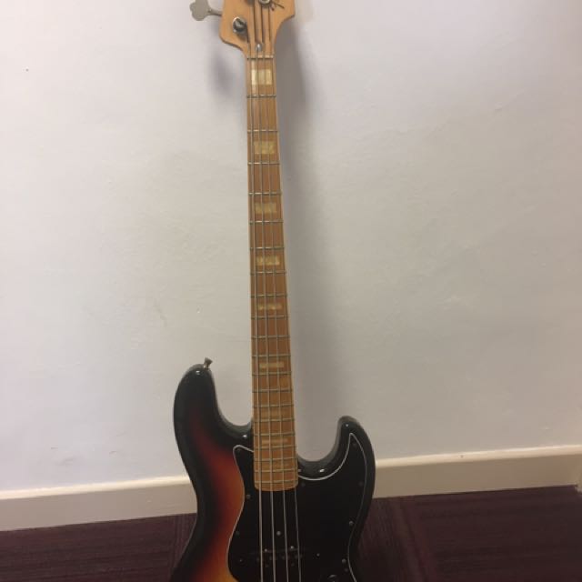 Fender Jazz Bass Marcus Miller, Hobbies & Toys, Music & Media, Musical ...