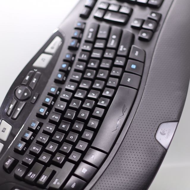 Logitech K350 2.4Ghz Wireless Keyboard, Computers & Tech, Parts ...