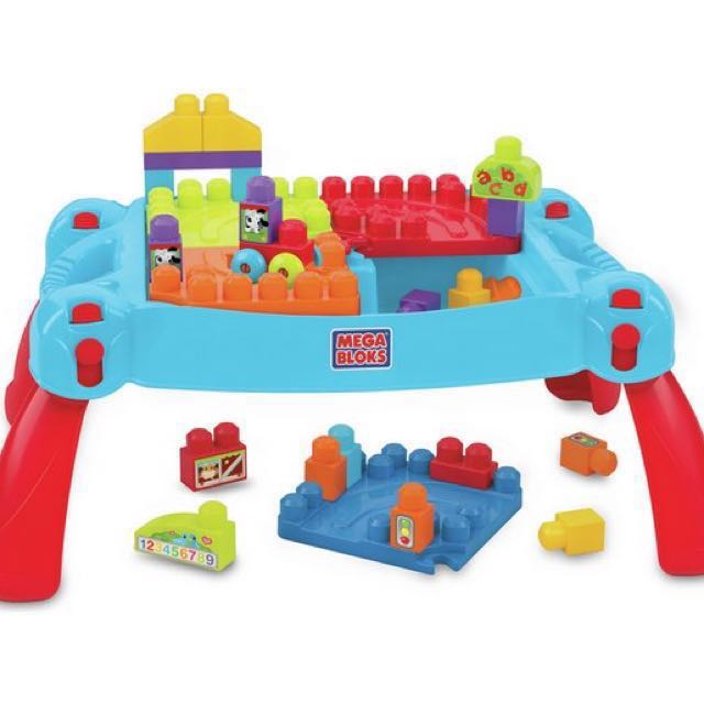 Mega Bloks Table and Bloks Pieces, Hobbies & Toys, Toys & Games on ...