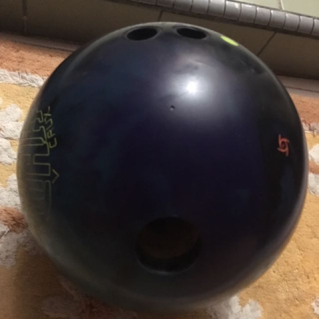 Storm Alpha Crux 15.3lb bowling ball, Sports Equipment, Sports & Games ...