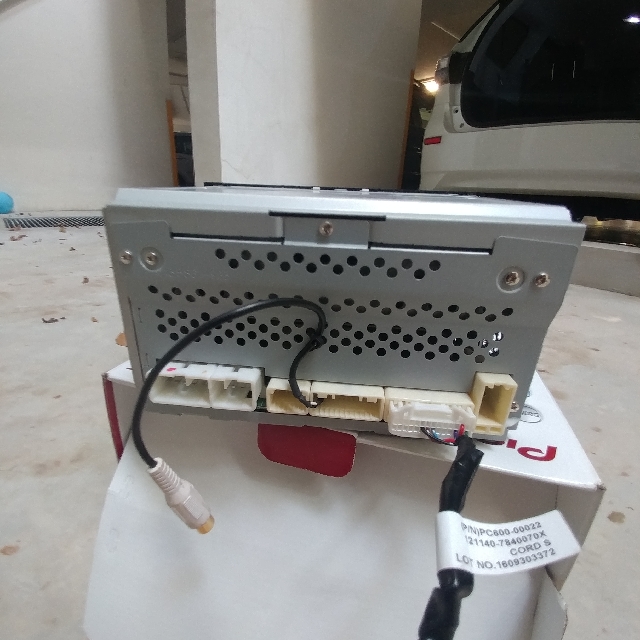 Toyota Fujitsu Ten Head Unit 2016, Car Accessories on Carousell