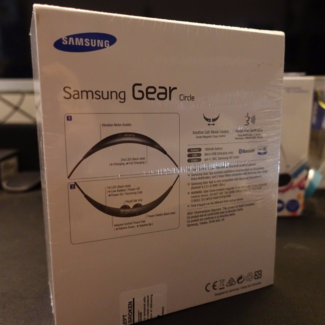 BNIB Samsung Gear Circle, TV & Home Appliances, TV & Entertainment, TV ...