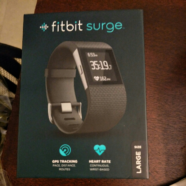 Fitbit Surge Black L, Mobile Phones & Gadgets, Wearables & Smart ...