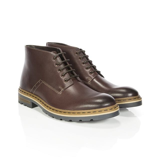 Clarks Dargo Lo Derby Boots, Men's Fashion, Footwear, Boots on Carousell