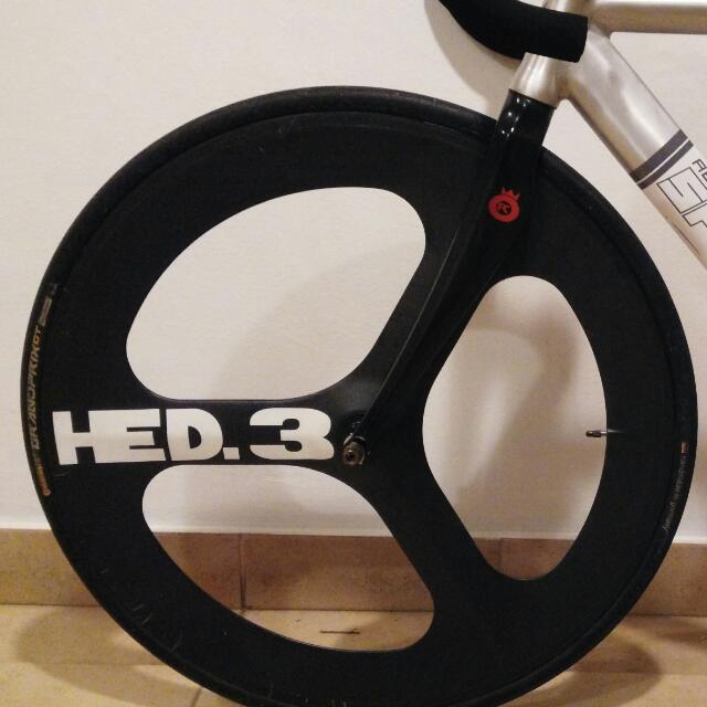 HED Trispoke, Sports Equipment, Bicycles & Parts, Bicycles on Carousell